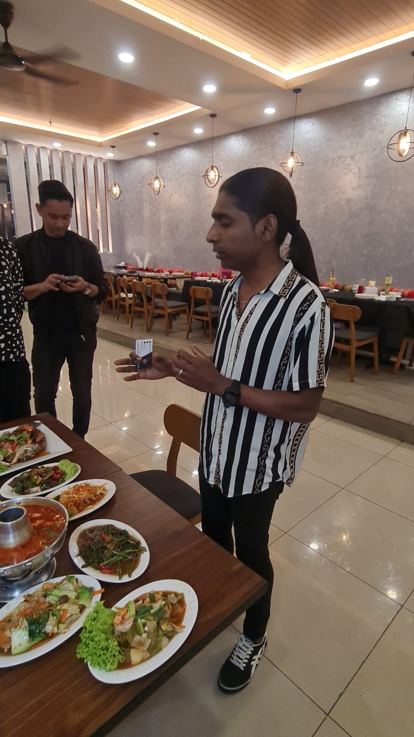 Restoran Westplate Factory Sentul Point Saji Masakan Asli Ori Thailand ...